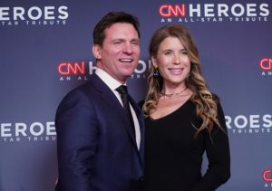 Who is Bill Weir wife? His Net Worth, Wiki Bio. - journalistbio.com
